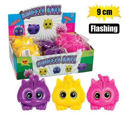 Novelty ball big eyes flashing 9cm – Hooraah